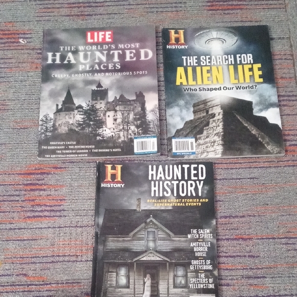 Accents | Magazine Collection Haunted And Alien Themes | Poshmark